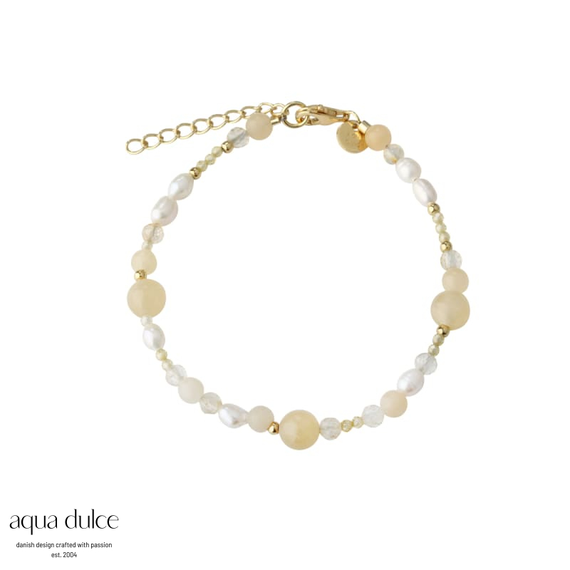 MOONLIGHT PEARL BRACELET | GOLDEN - NYHEDER - Aqua Dulce Jewellery